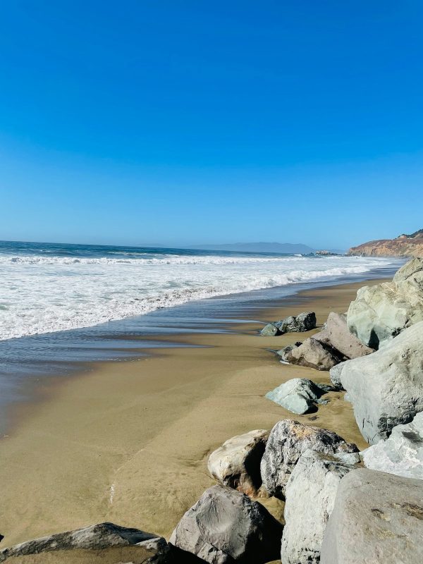 6 Dreamy Beach Towns to Discover in the San Francisco Bay Area