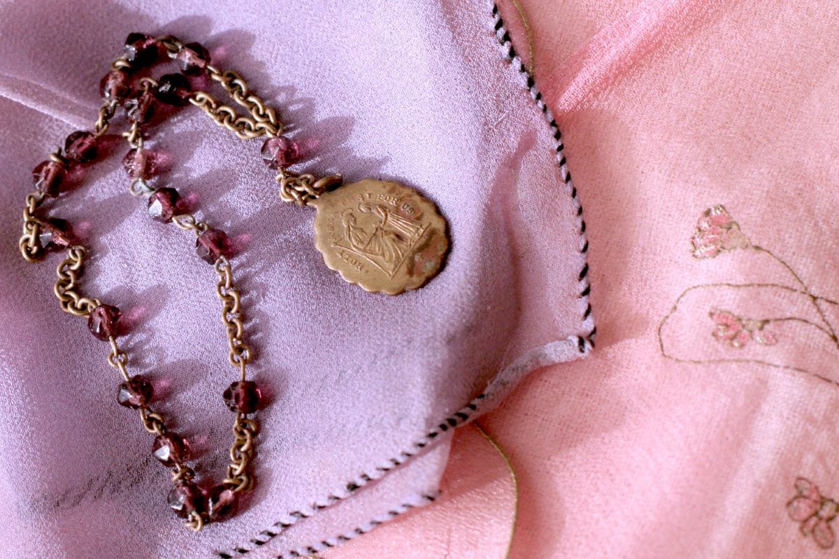 Rome Souvenirs: 10 Authentic Keepsakes You Should Buy