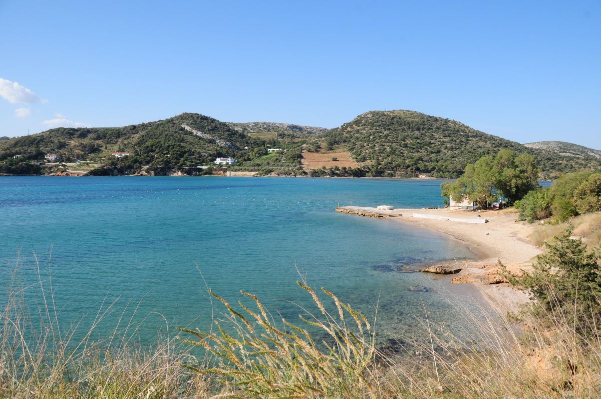 7 Amazing Beaches Near Athens for a Relaxing Day Trip