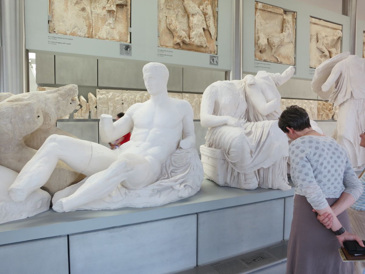 The Ultimate Guide to Visiting the Acropolis Museum in Athens