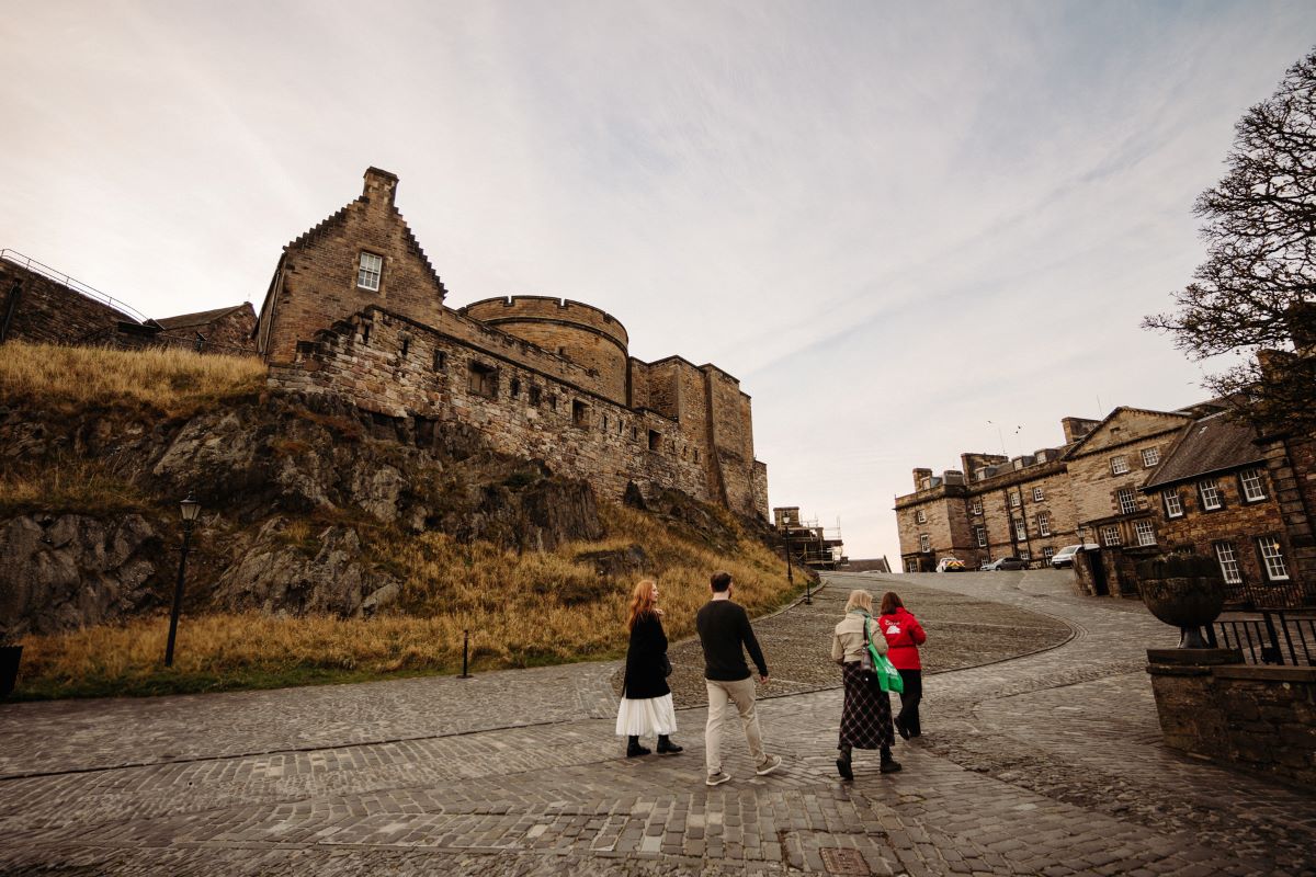 Top 8 Photo Spots in Edinburgh for Serious Shutterbugs