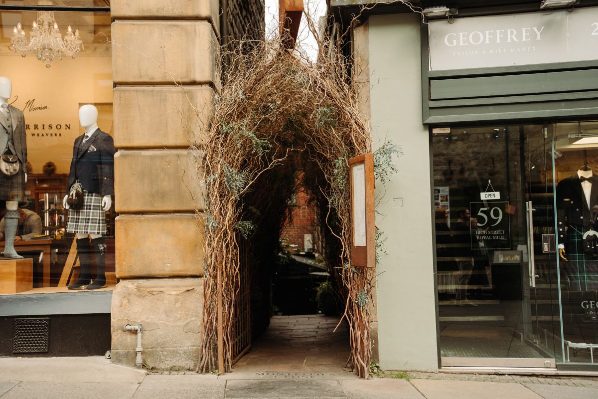 Offbeat Edinburgh: 8 Madcap, Morbid & Mysterious Things to Do